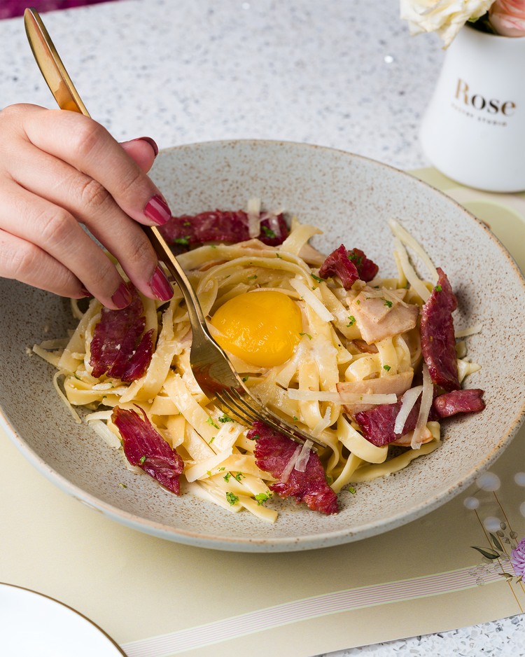 Rose Bakery and Bistro | Best Cakes, Pastries & Bistro in Dhaka – ROSE